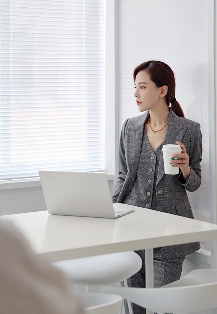 Why Do Chinese Girls All Call Me 'Shuai Ge'? Explained by a Chinese Girl