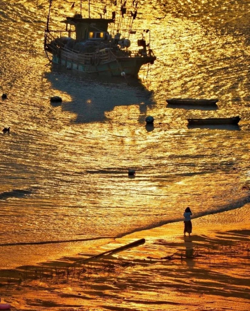 10 Breathtaking Spots in China Where You Can Witness the Sunrise and Sunset