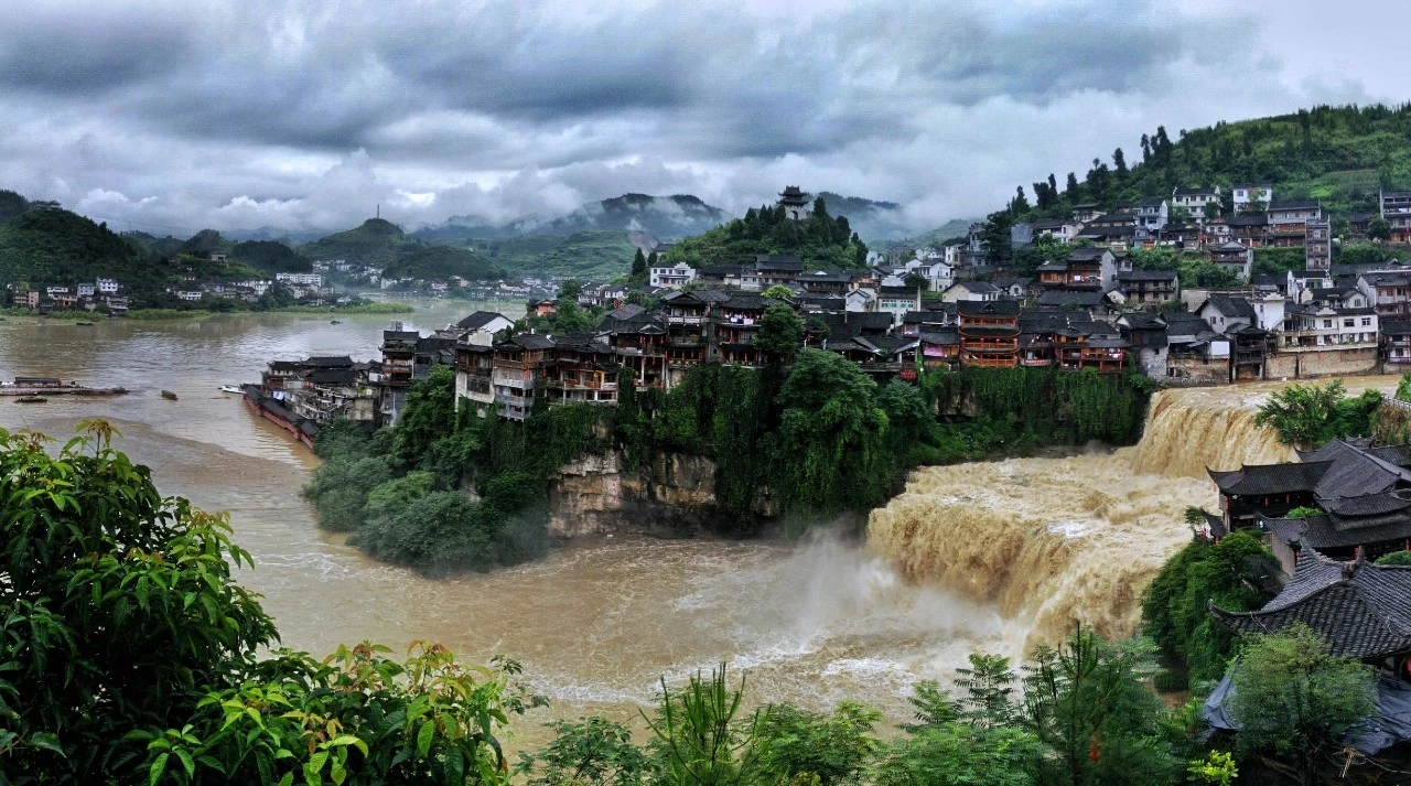 Furong Ancient Town-The Most Beautiful Waterfall Village You've Never ...