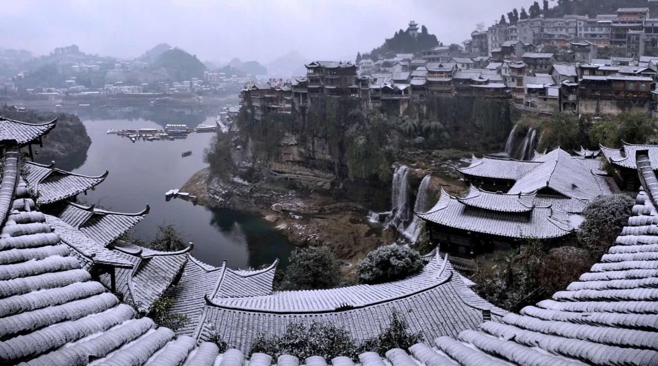 Furong Ancient Town-The Most Beautiful Waterfall Village You've Never ...