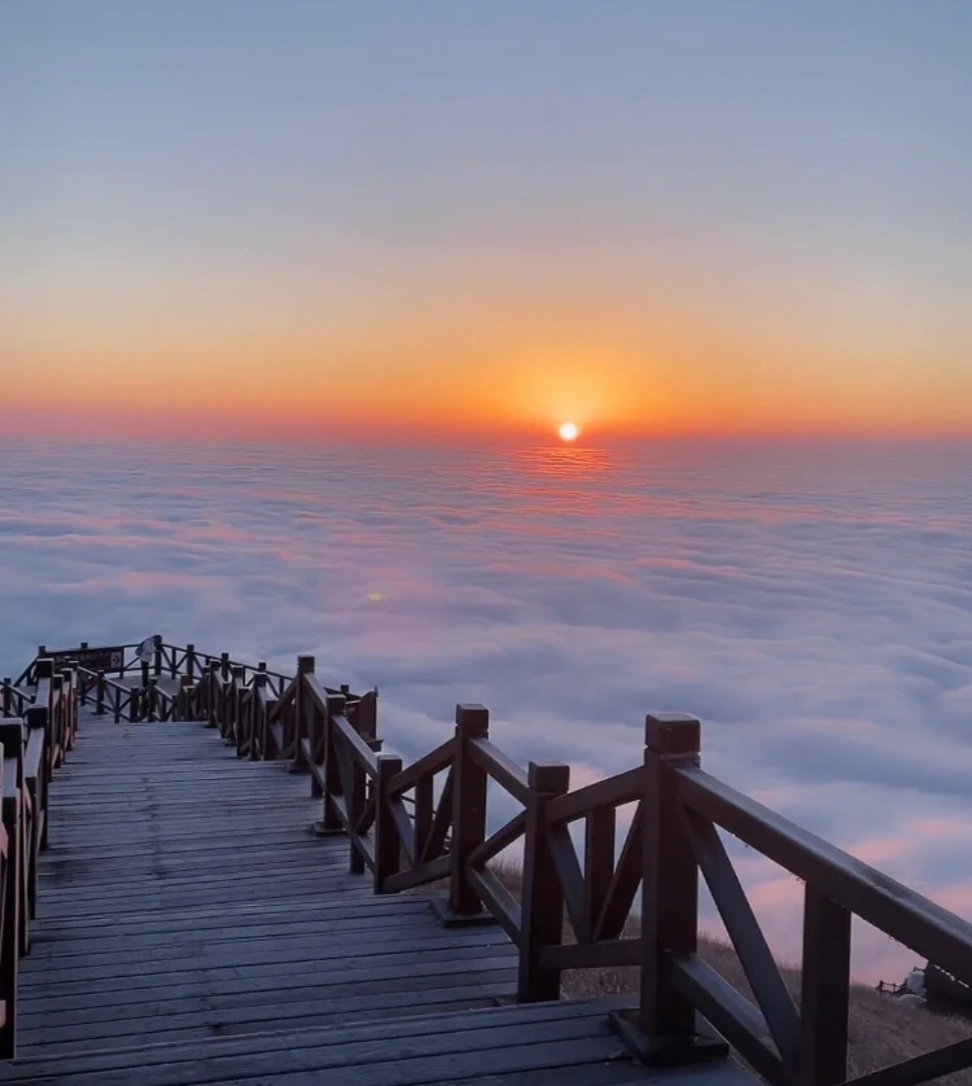 The ultimate Guide to Hike in Wugong Mountain China