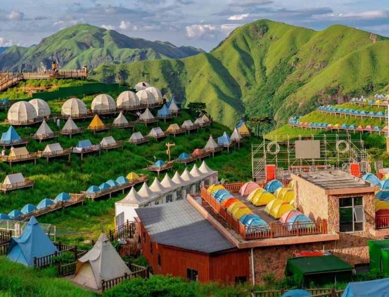 The ultimate Guide to Hike in Wugong Mountain China