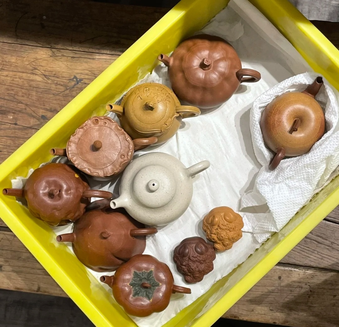 Choosing Yixing Clay Teapot: A Complete Guide