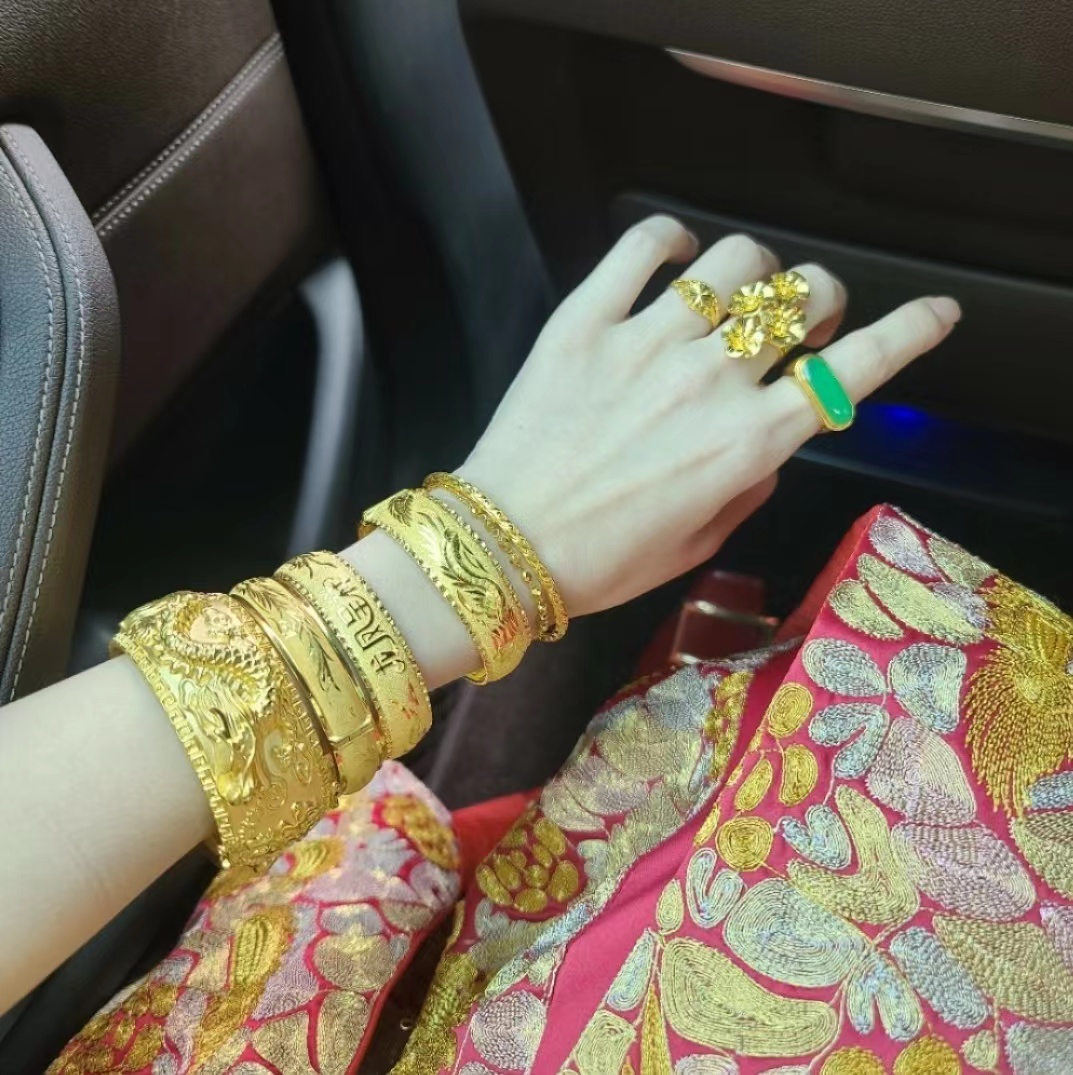 Chinese Wedding Gift: Tradition and Contemporary Trends (2024)